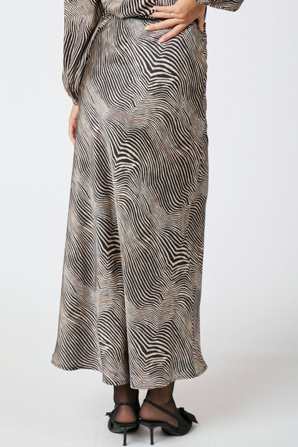 Vicky Floating Wave Skirt | Dark Sand | Nederdel fra Neo Noir – Lisen.dk