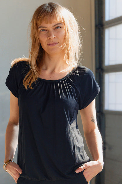 Daisy Bubble Tee | Sort | T-shirt fra State Bird – Lisen.dk